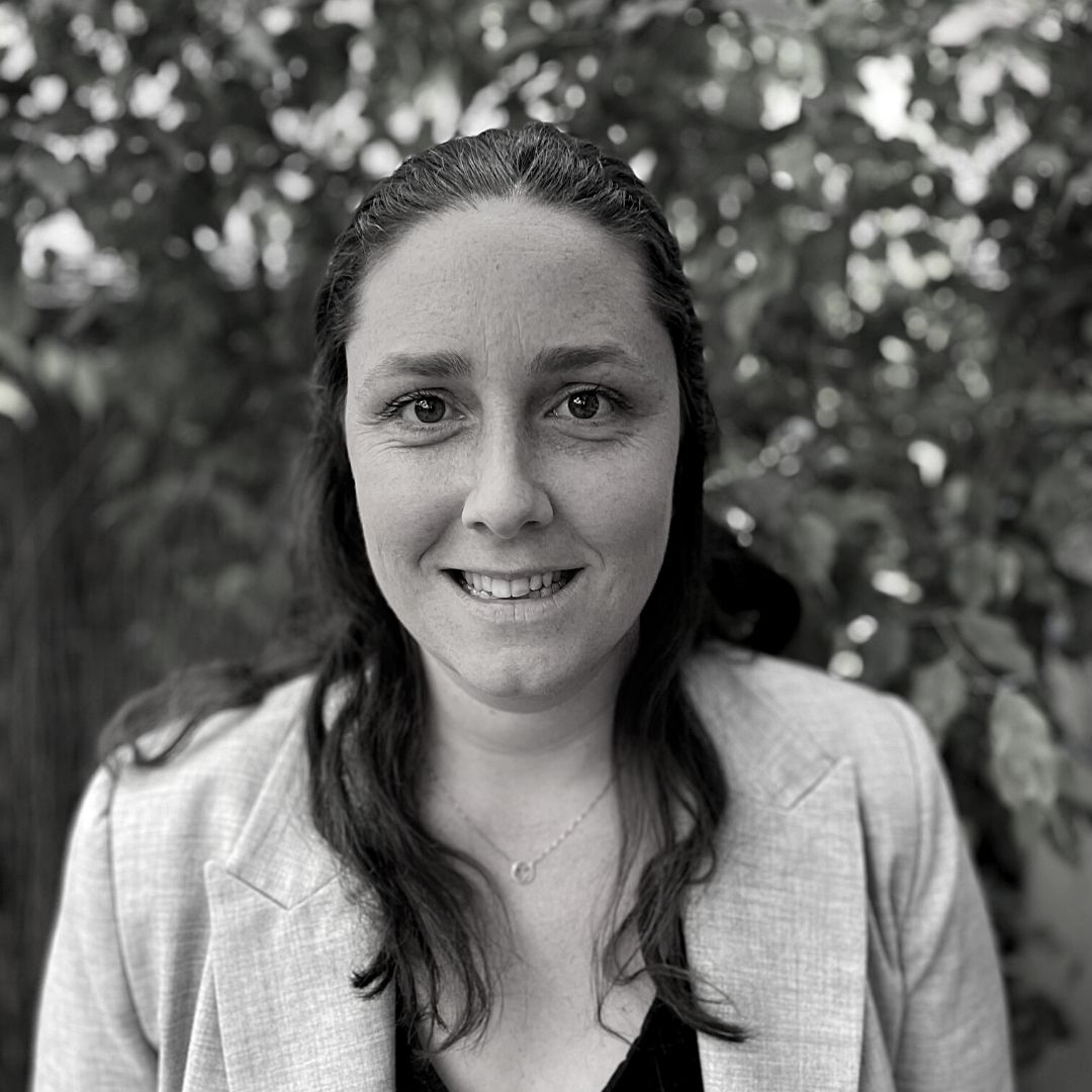 Petria Ladgrove Web - Country Arts